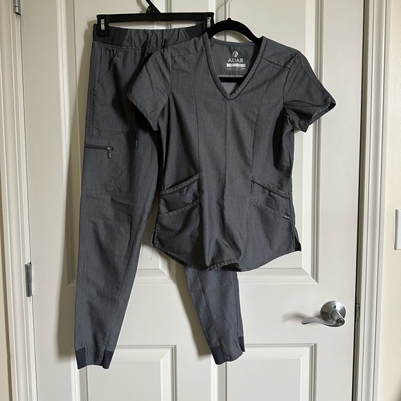 ADAR | Other | Scrubs Set Adar Pro Xxs | Poshmark